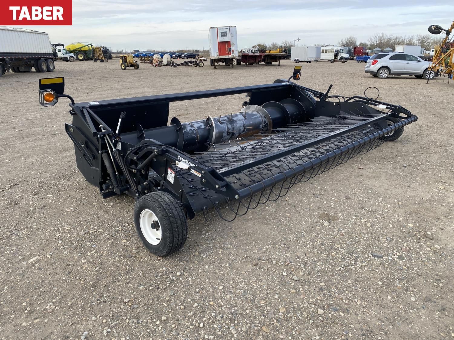 2013 MacDon PW7 15 ft Pickup Header [25KI02041-001] | Team Auctions