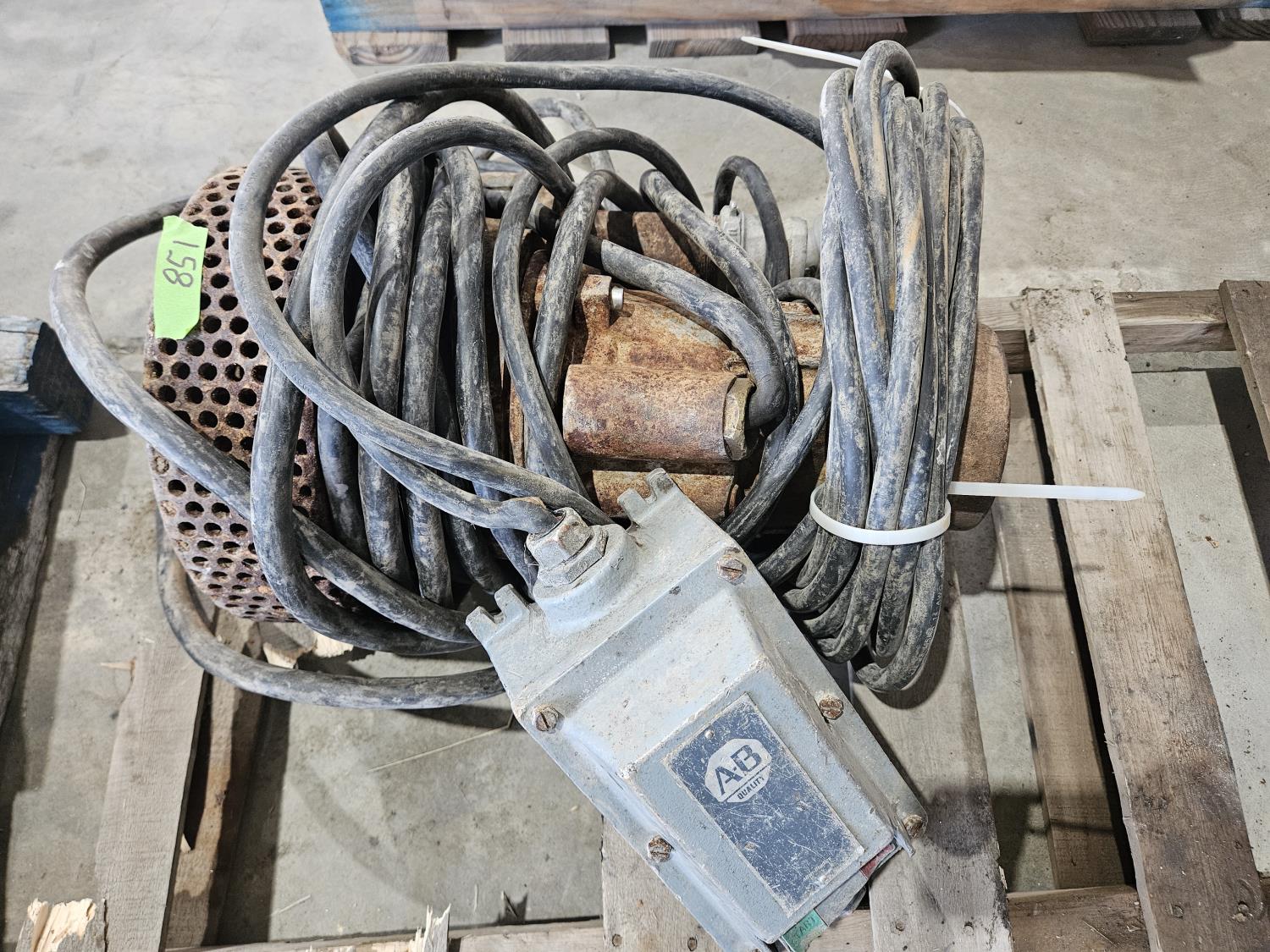 2 Inch Heavy Duty Sump Pump [25EG05001-158] | Team Auctions
