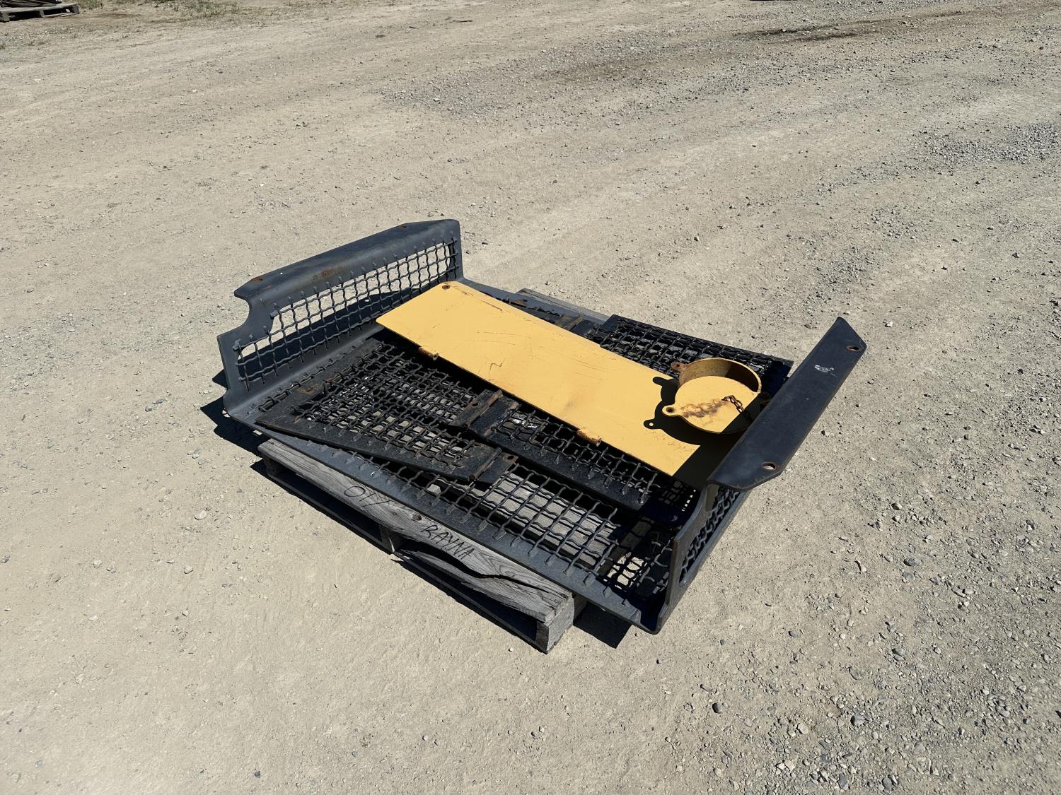 Cab Screens [24FM03001-343] | Team Auctions