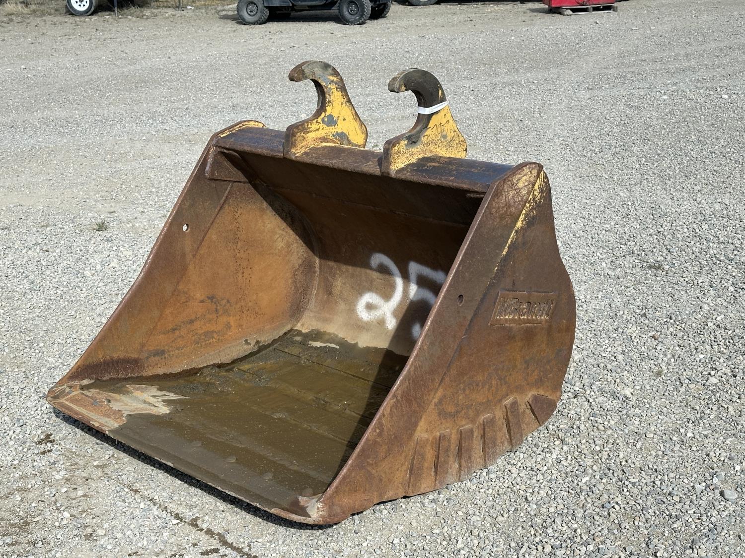 64 Inch Clean Up Bucket [24FM03001-089] | Team Auctions
