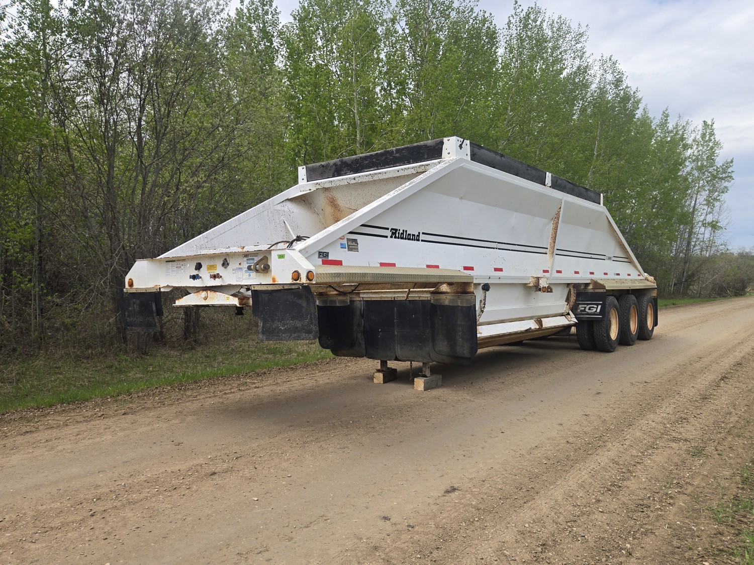 2006 Midland 41 Ft Tri-Axle Clam Bottom Dump Trailer [26EA44001-016 ...