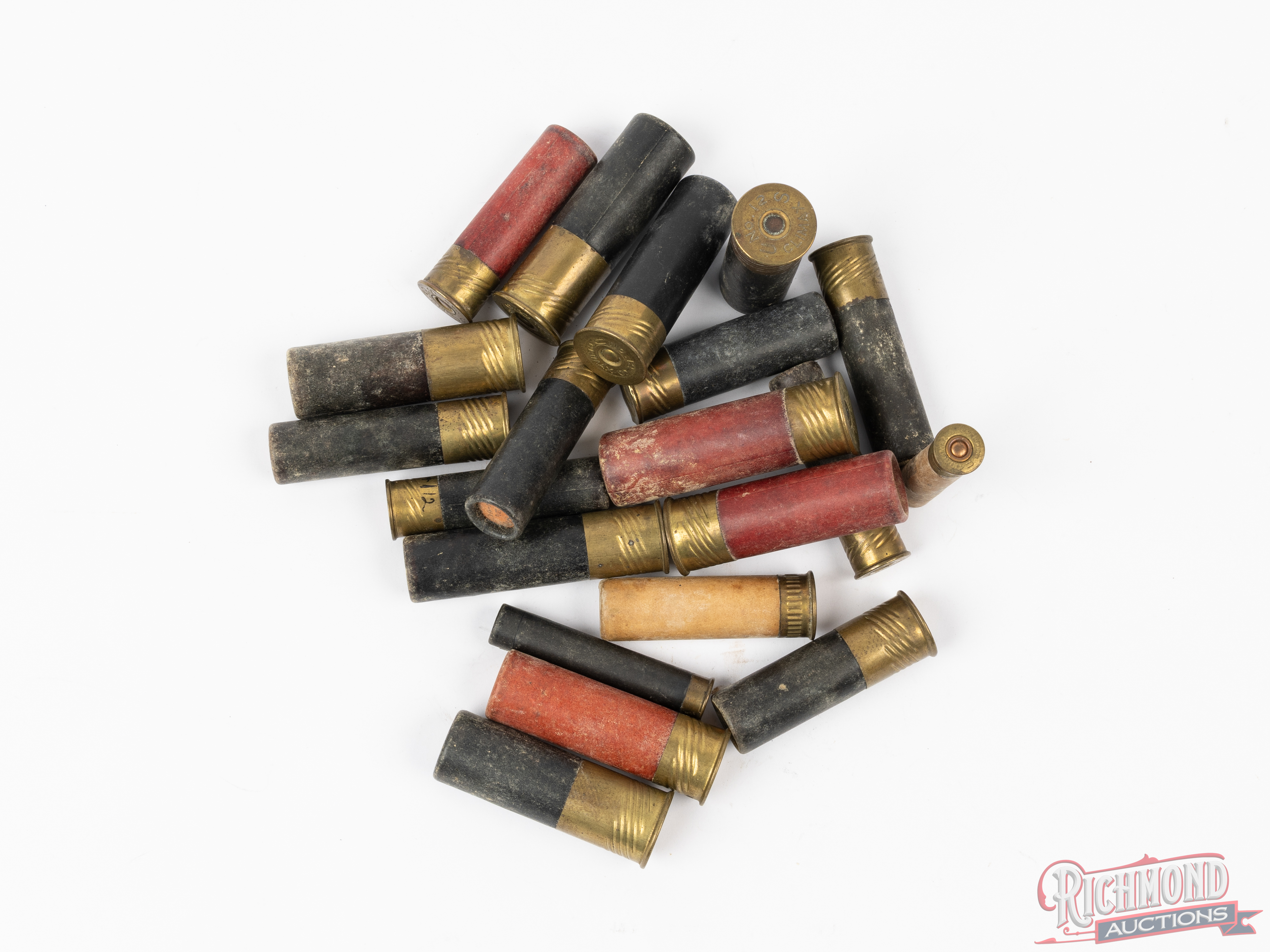 Vintage US Cartridge Paper Shotgun Shell Collectors Lot | Richmond Auctions