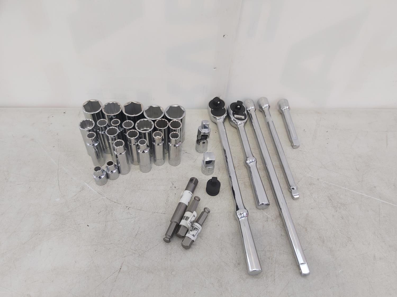 Qty of Gray Tools (Unused) [24DA05990-188] | Team Auctions