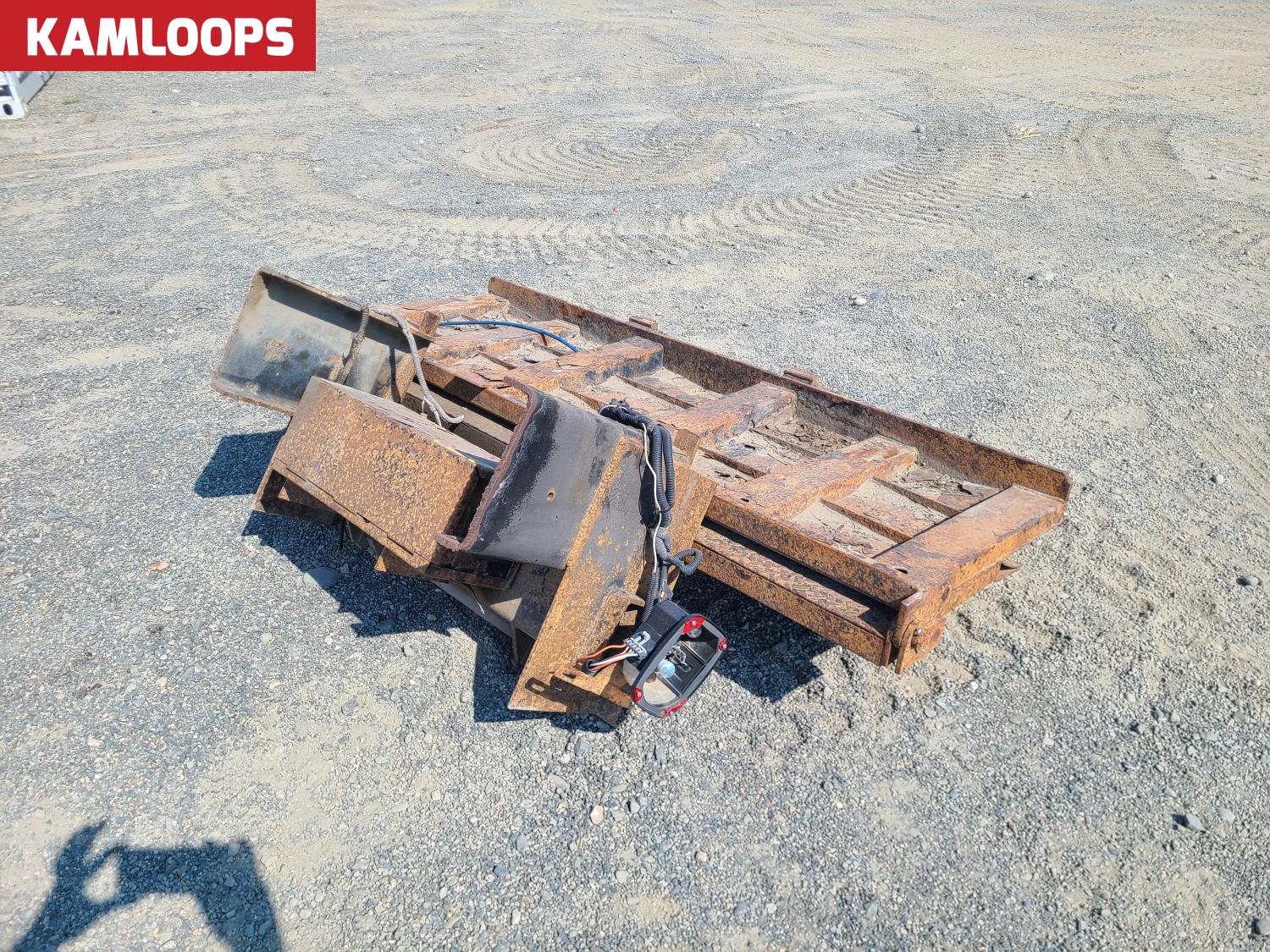 Power Lift Gate [25IB32997-013] | Team Auctions