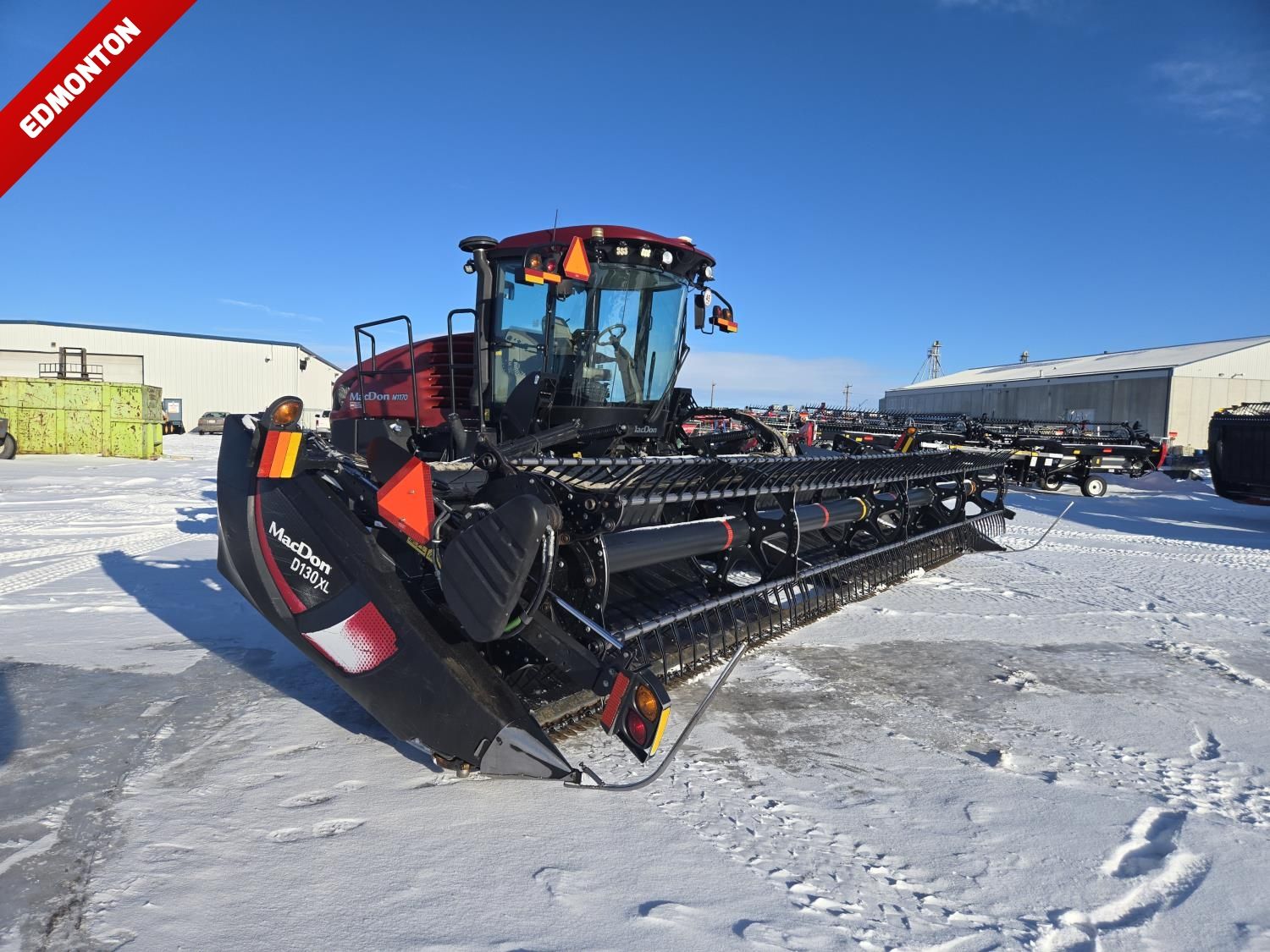 2018 MacDon M1170 30 Ft Swather [25BF44003-002] | Team Auctions