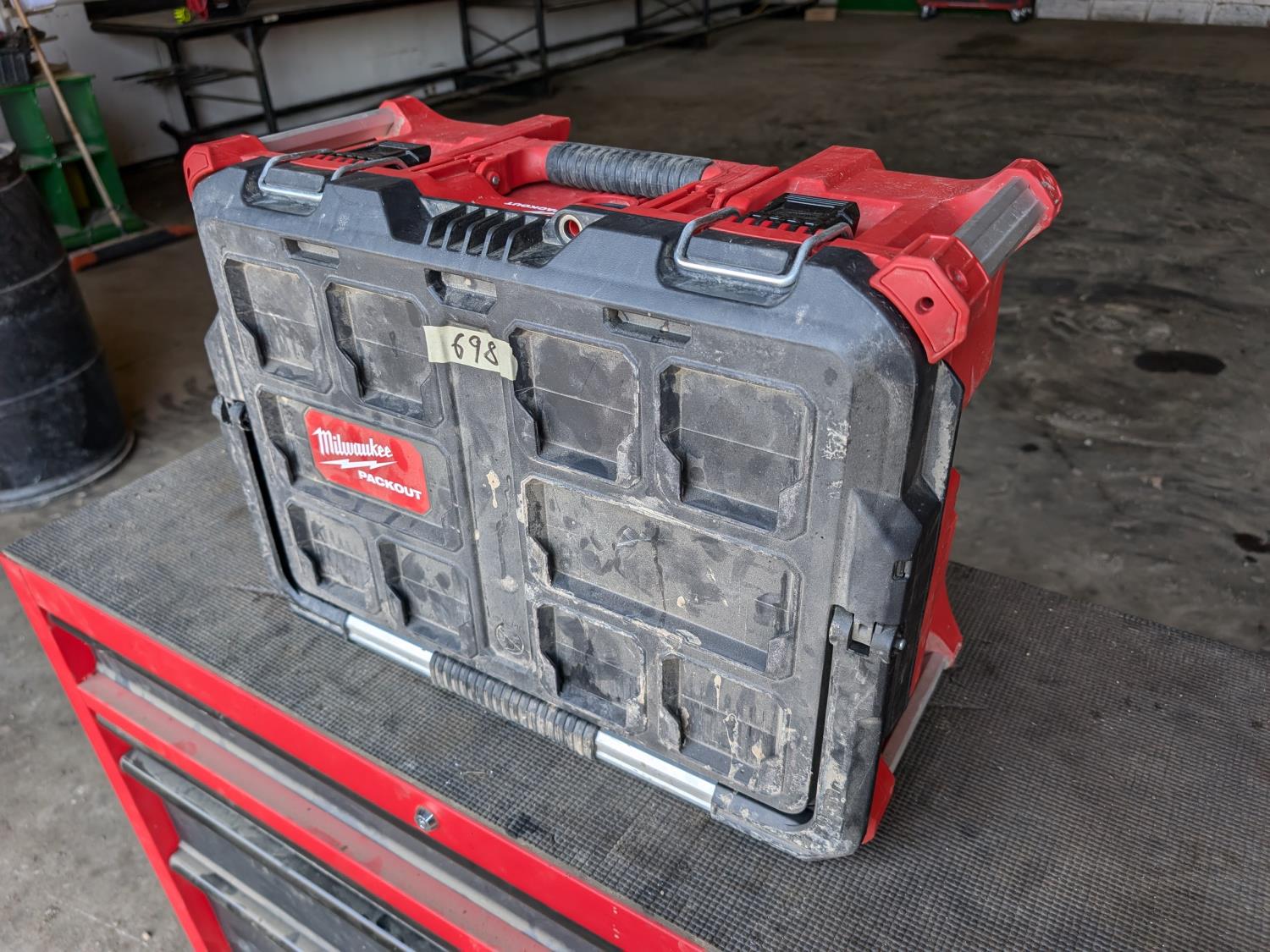 Milwaukee 48-22-8425 Packout Large Tool Box (Unused) [24GI03001-971 ...