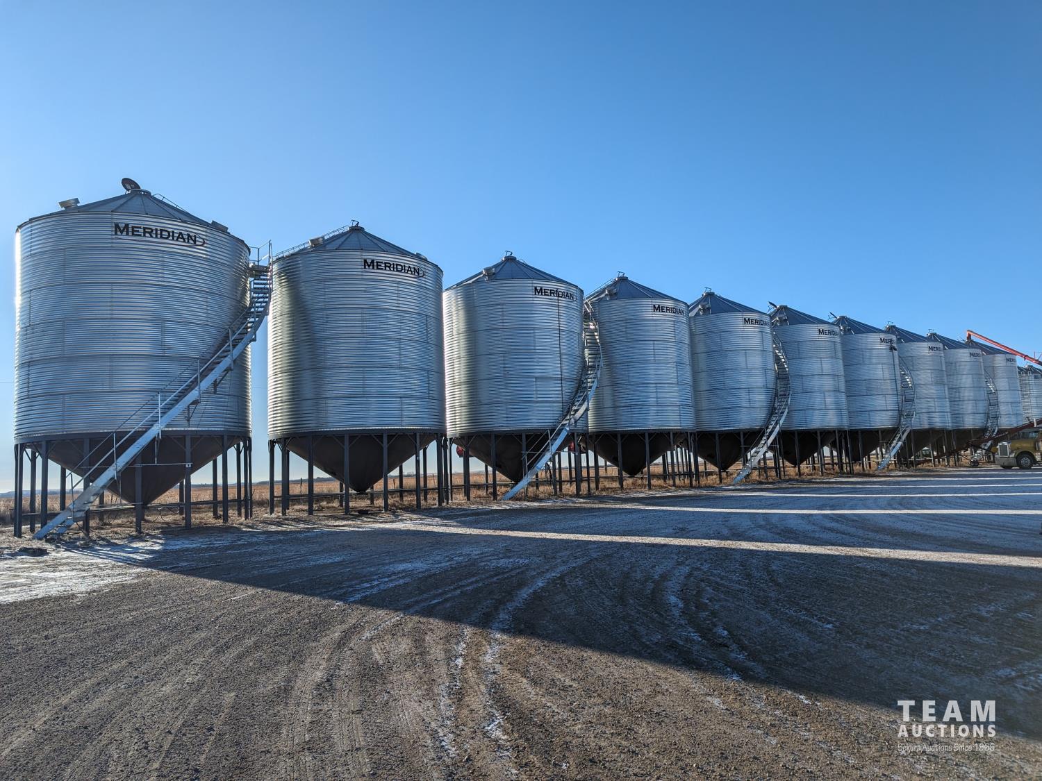 Meridian 2406SC 24 Ft 6 Ring Hopper Bin [24GH03001-084] | Team Auctions