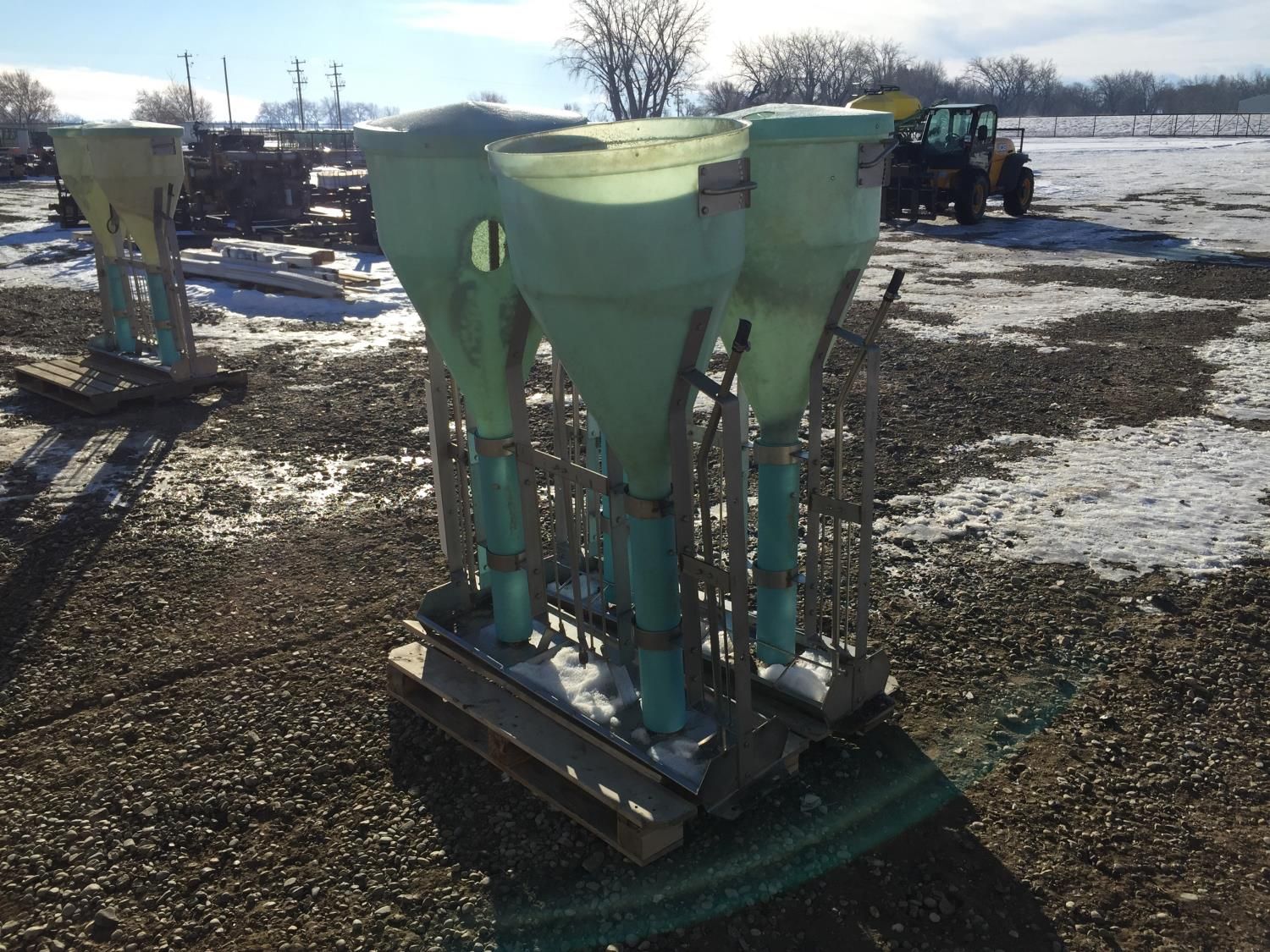 (2) 48 Inch Double Hopper Wet-Dry Hog Feeder [24CA24004-011] | Team ...