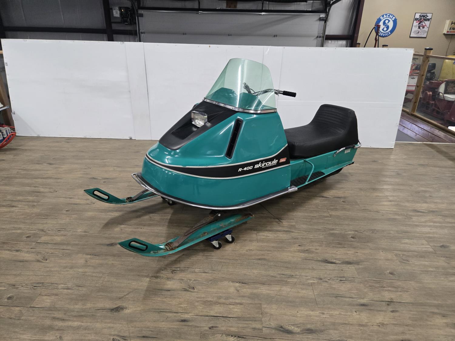 1971 Skiroule R400 Snowmobile [25IJ05001-033] | Team Auctions