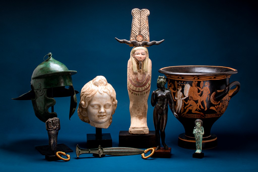 Upcoming Auctions | Apollo Art Auctions