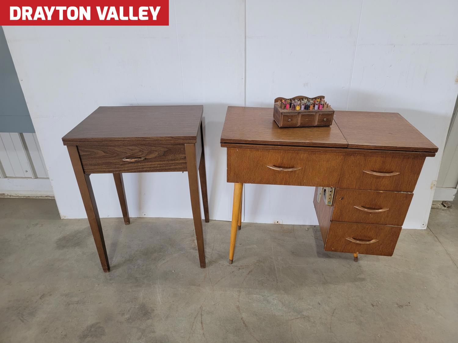 Vintage Arrow and Brother Sewing Machines [25GH48001-011] | Team Auctions