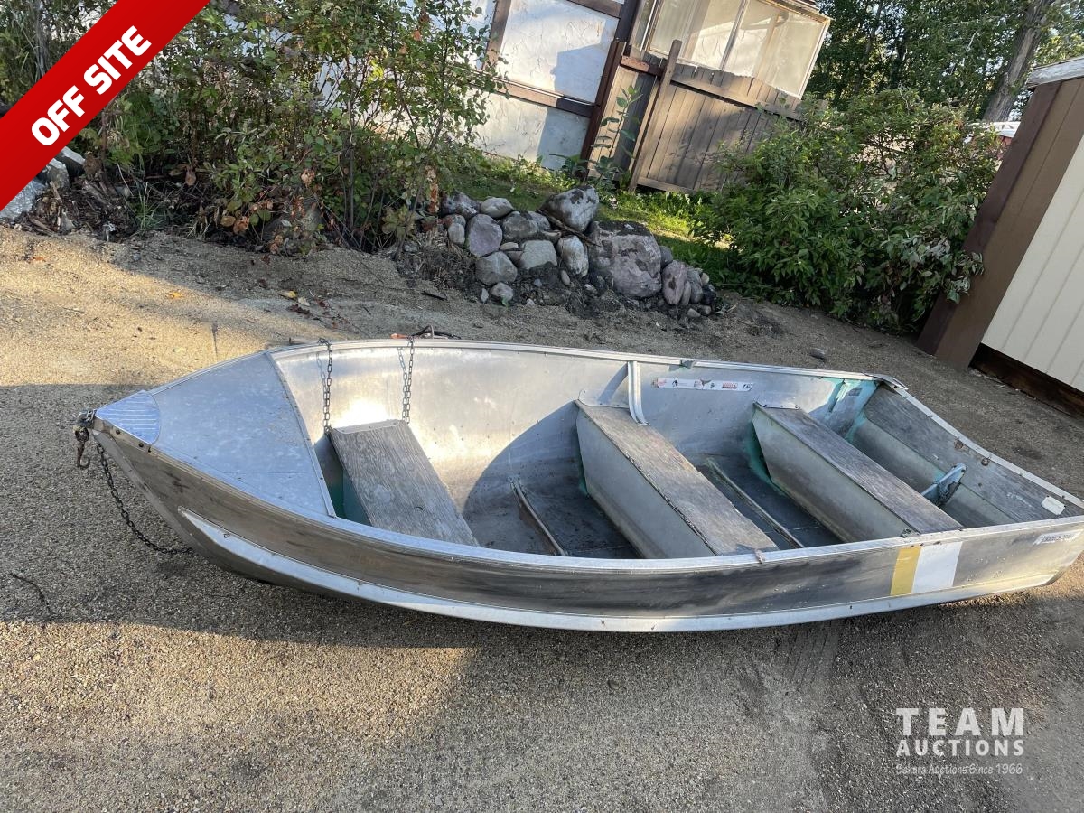 Princecraft 12 Ft Aluminum Boat [23FD05028-005] | Team Auctions