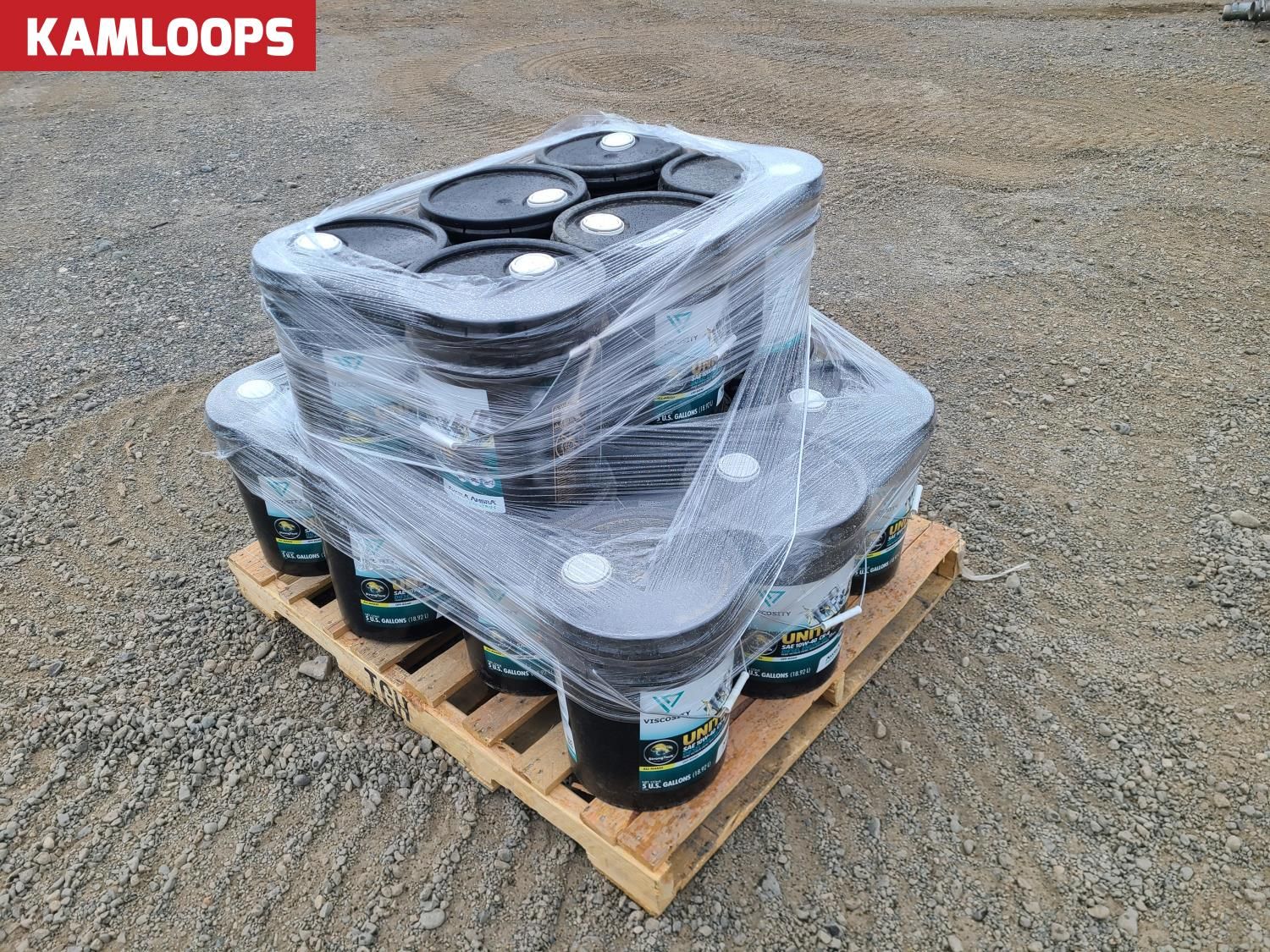 (18) 18.92 Litre Pails of UNITEK3000 Semi-synthetic 10W-40 Diesel ...