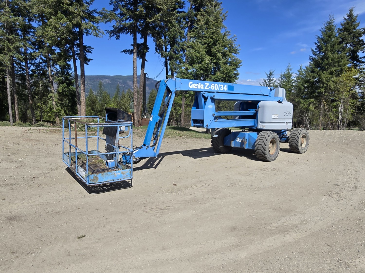 2001 Genie Z-60/34 60 ft 4X4 Rough Terrain Telescopic Boom Lift ...