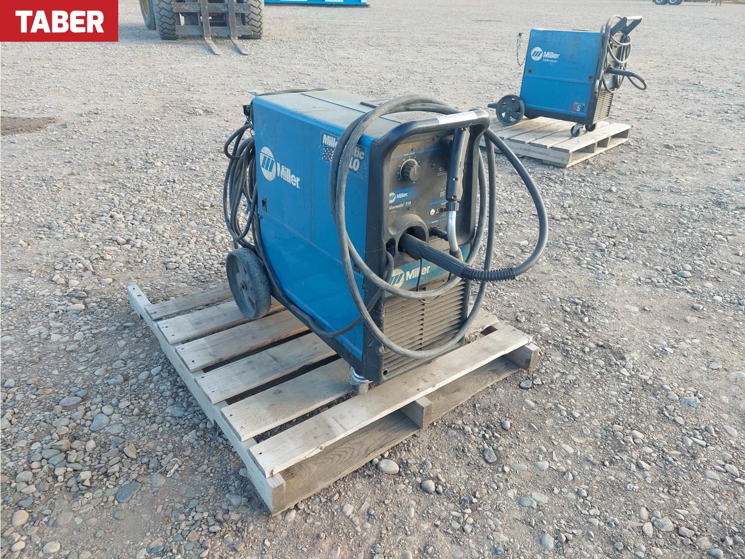 Miller Millermatic 210 MIG Welder [25IH24014-015] | Team Auctions