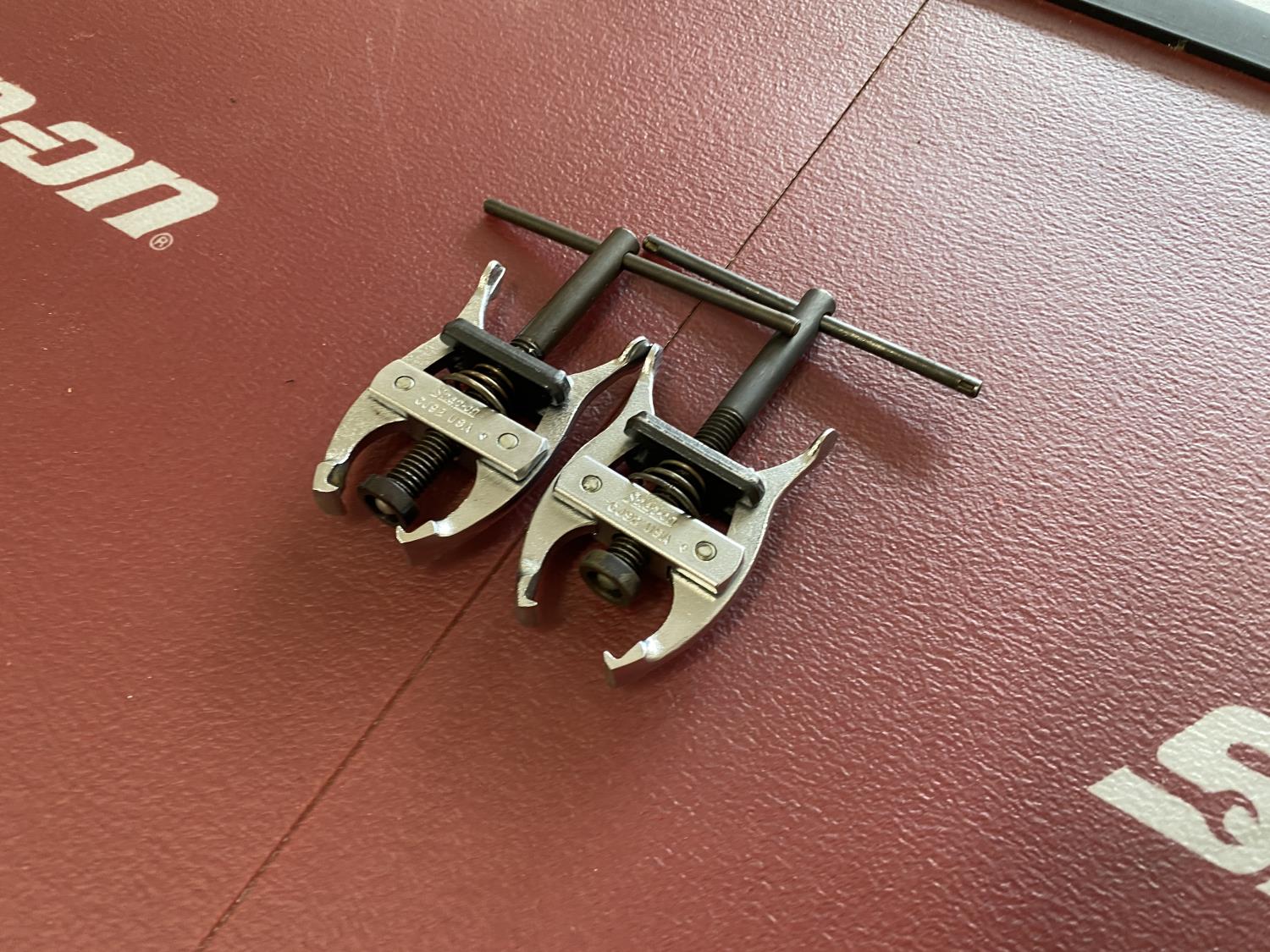 Qty of (2) Snap-on Battery Cable Clamp Pullers [25IP02003-291] | Team ...