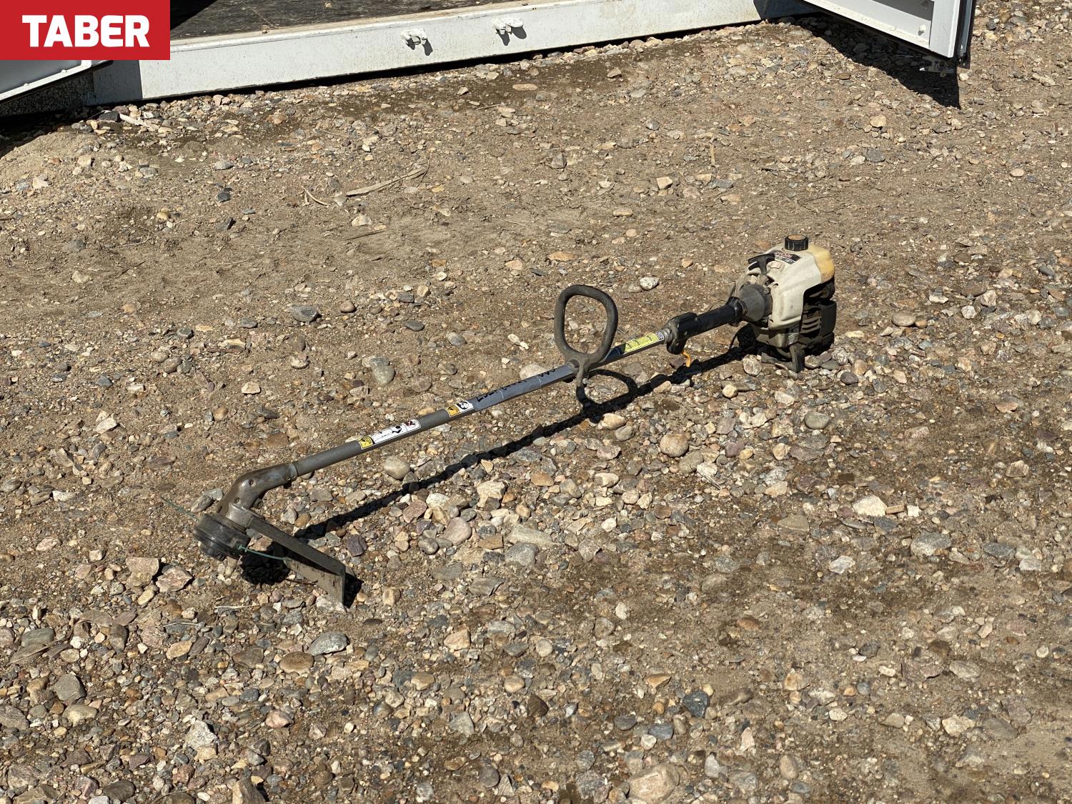 Ryobi 768R 16 Inch String Trimmer [25EF24031-006] | Team Auctions