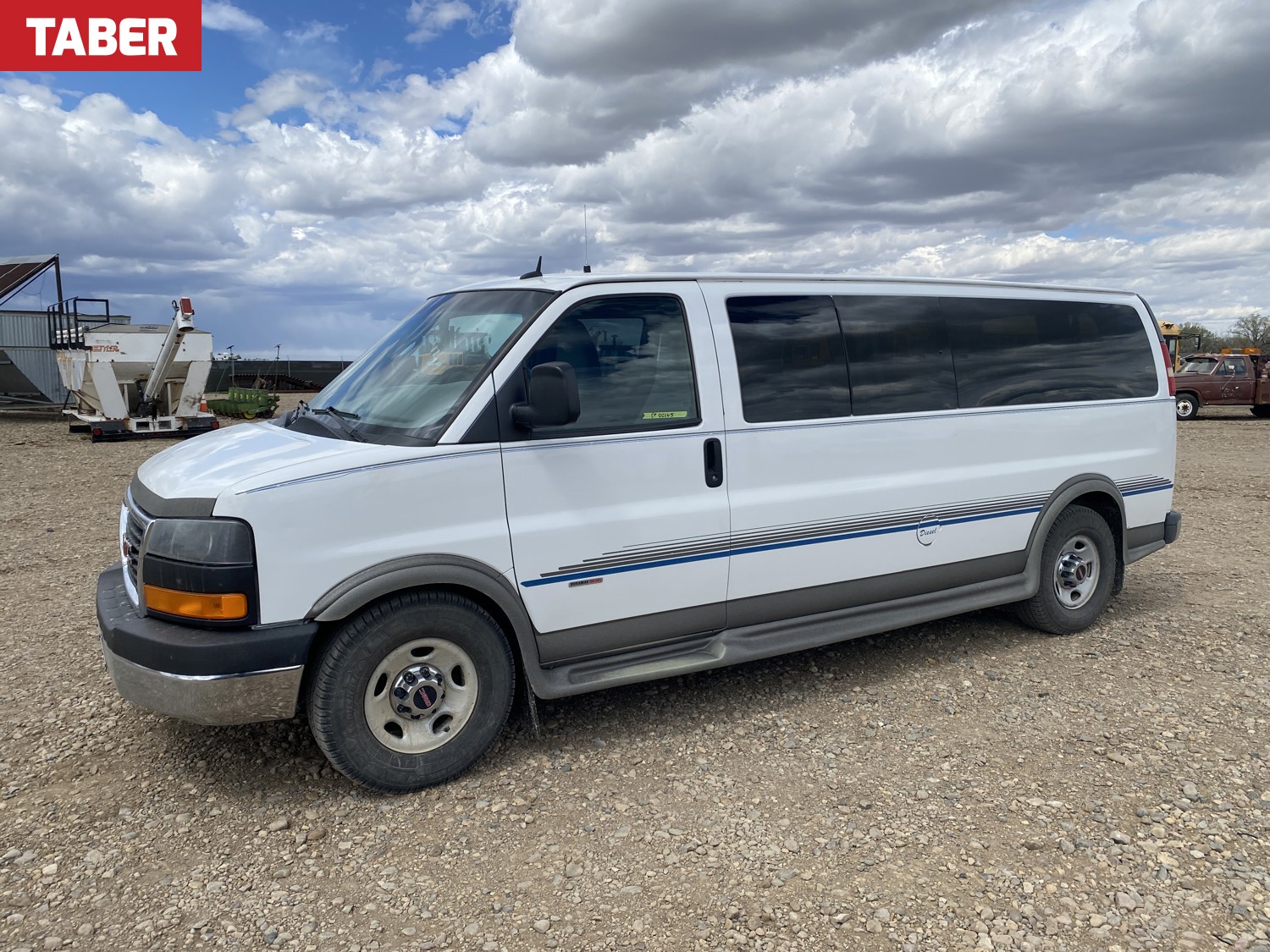 2015 GMC Savana G3500 RWD Passenger Van [26EF02165-002] | Team Auctions
