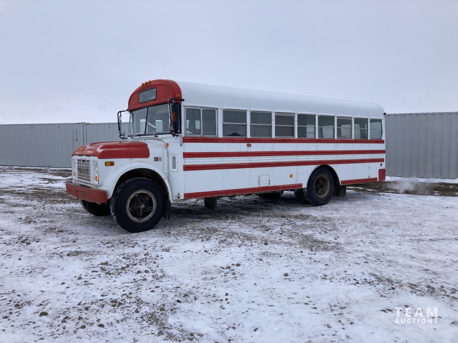 1980 GMC 6000 27 Ft Blue Bird Bus [24CA02030-001] | Team Auctions