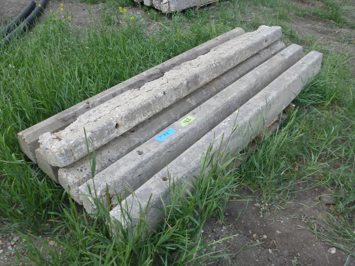 (6) 8 Ft Concrete Curbs [25FM44001-182] | Team Auctions