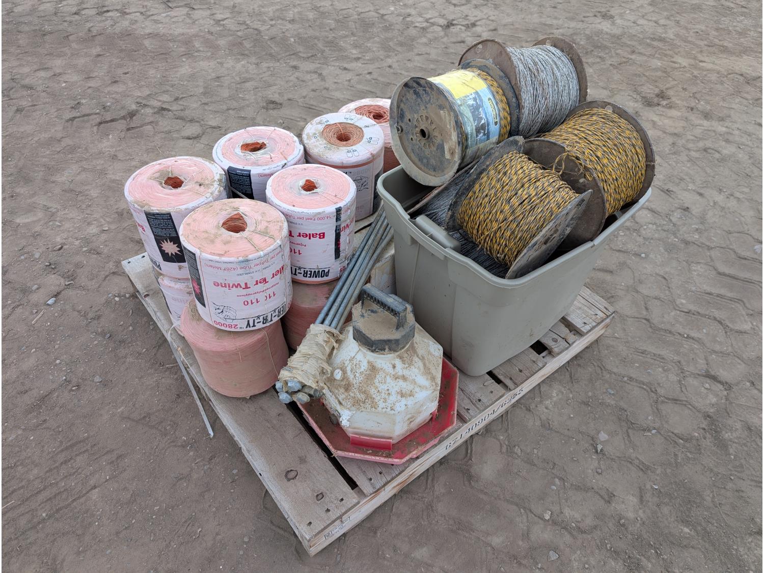 Qty of Misc Baler Twine and Electric Fencing [25CB24002-008] | Team ...