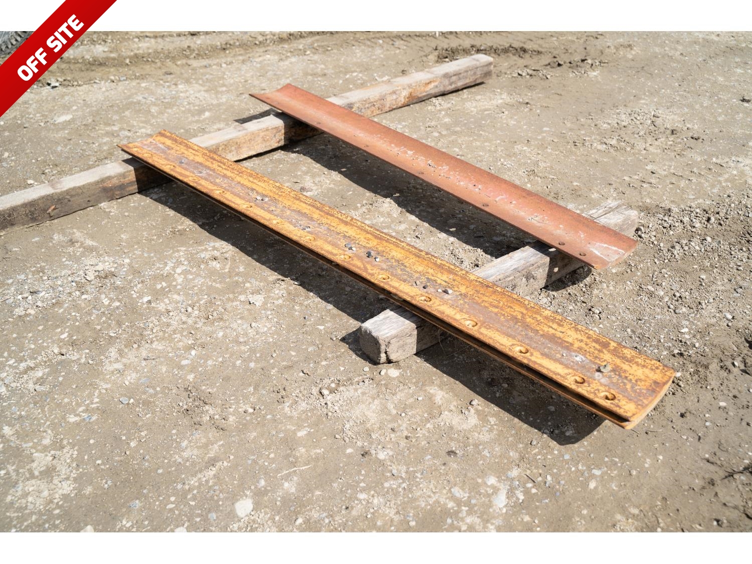 (2) 7 Ft Cutting Edges [24FM03002-065] | Team Auctions