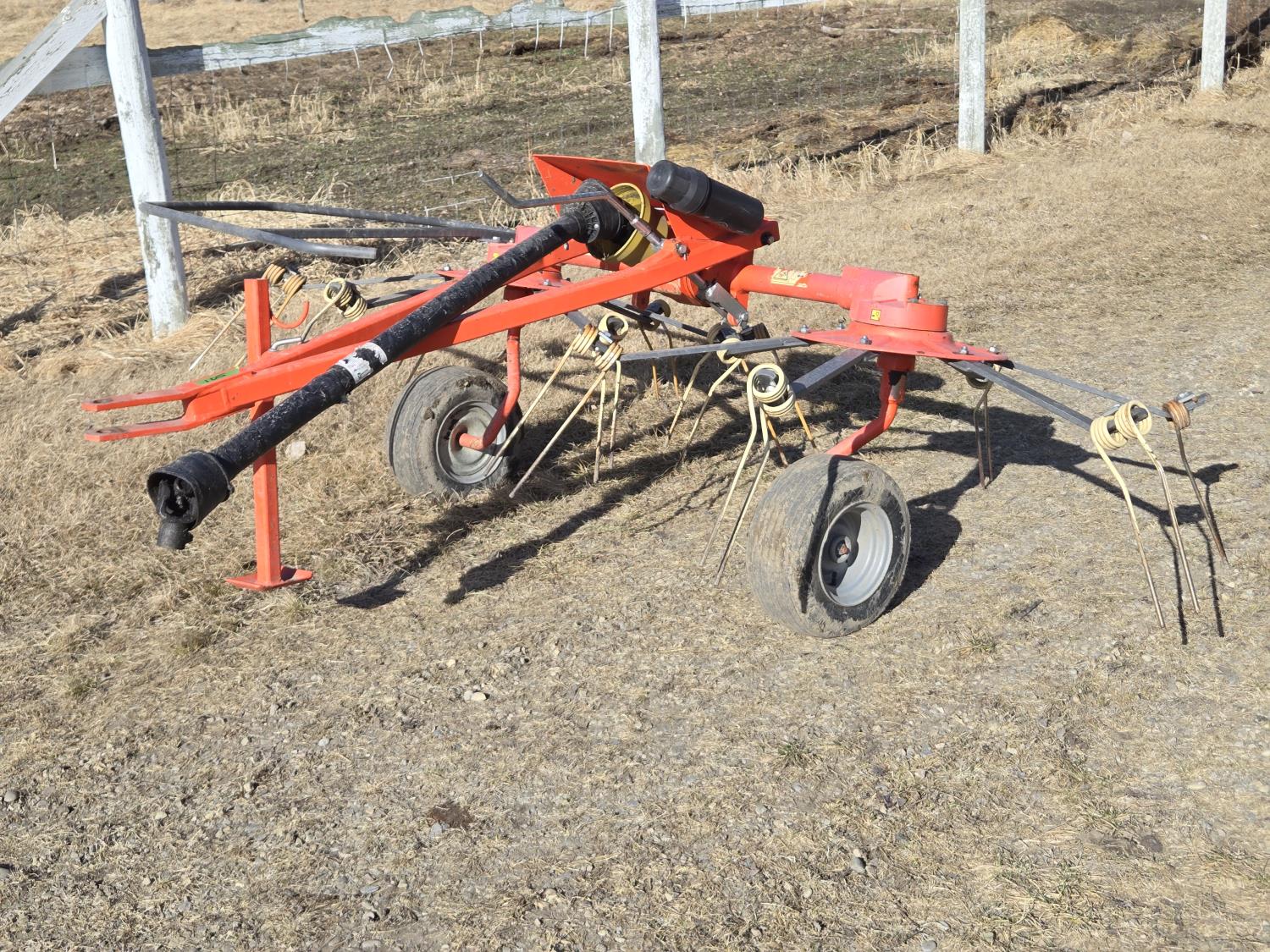 Sitrex 2GL-302 Rotary Tedder [24EJ05001-105] | Team Auctions