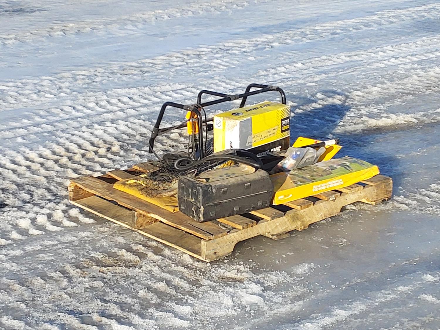 Assortment of Misc Recreational Items [25DE07002-033] | Team Auctions