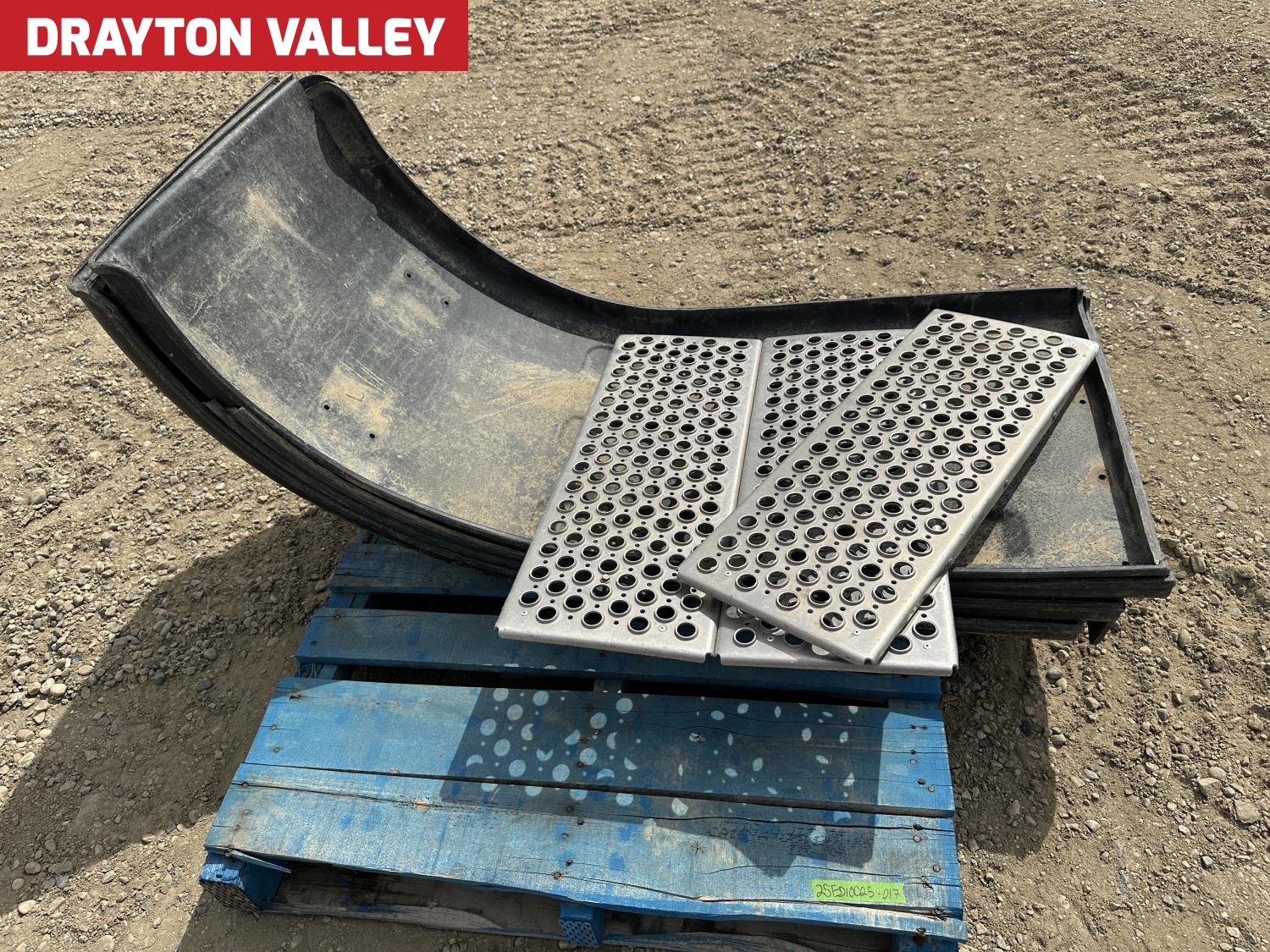 (4) Poly Truck Fenders and (3) Stainless Steel Catwalk Sections ...