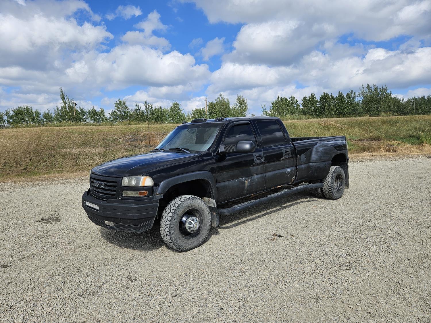 2005 GMC 3500 SLT 4X4 Crew Cab Dually Pickup Truck [24HD37055-001 ...