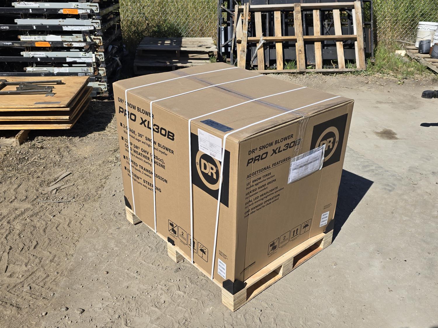 DR Pro XL30B 30 Inch Gas Snow Blower (Unused) [24JH02001-172] | Team ...