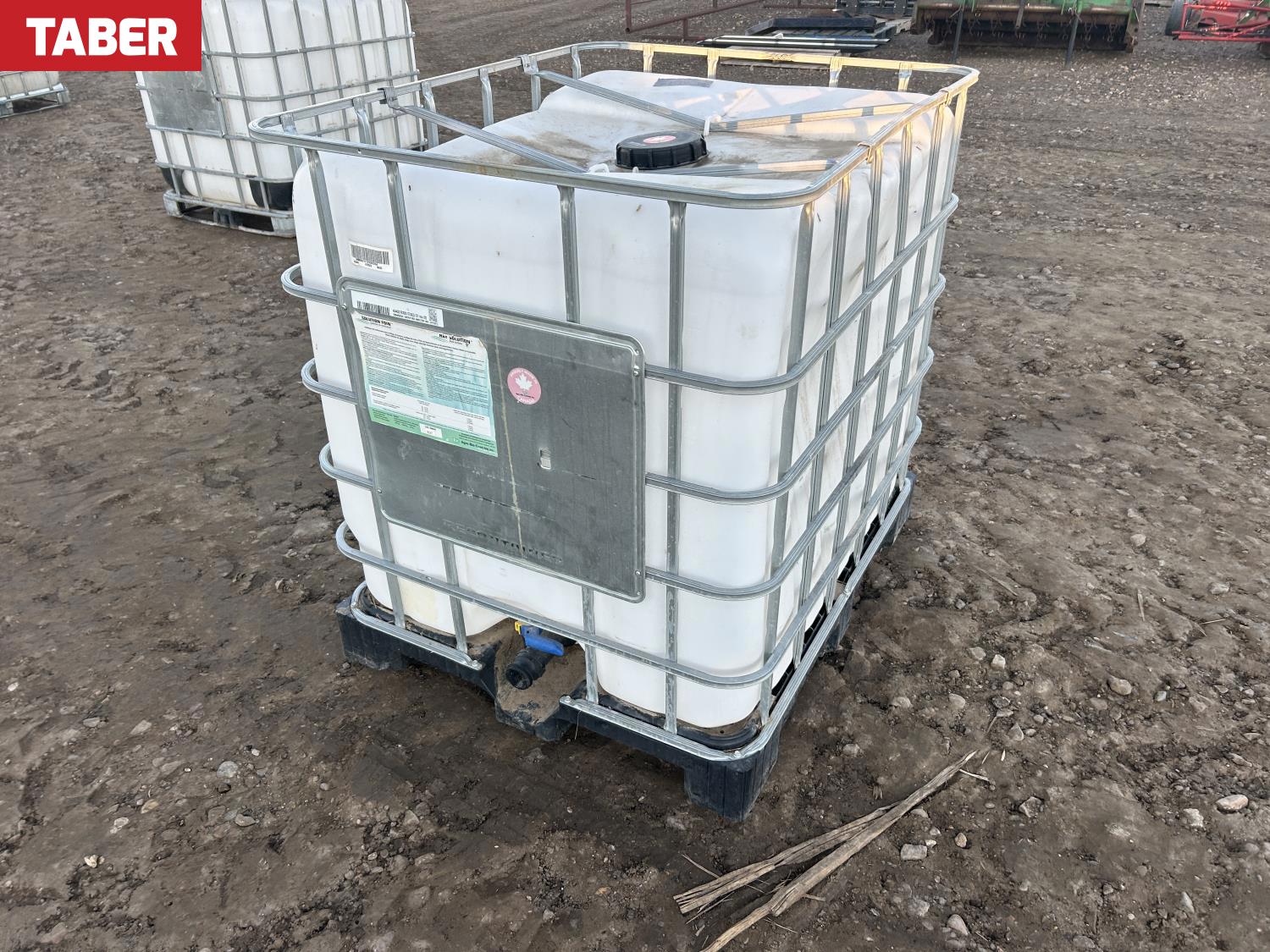 1000L Caged Poly Tank [25KJ02145-017] | Team Auctions