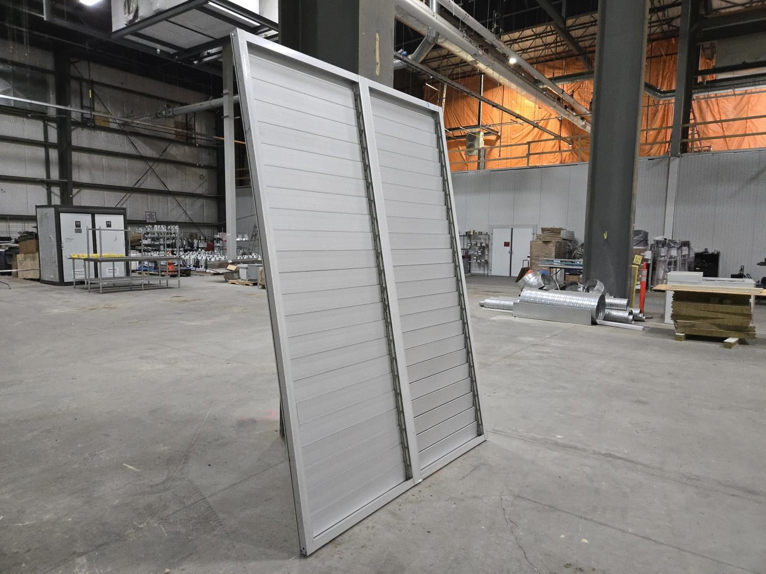 Double Aluminum Louvered Unit (Unused) [25BJ41001-034] | Team Auctions