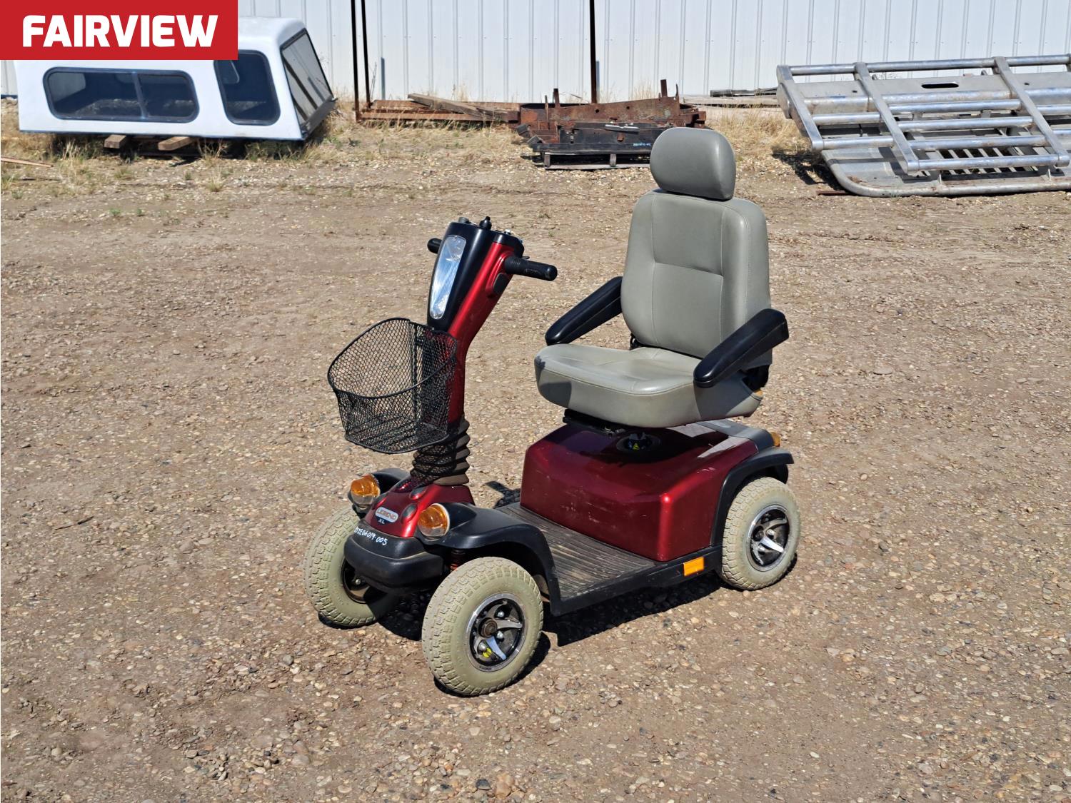 Legend XL Electric Scooter with Charger [25IE06019-005] | Team Auctions